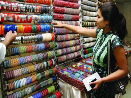 Eid Shopping in Dhaka - DIU Blog